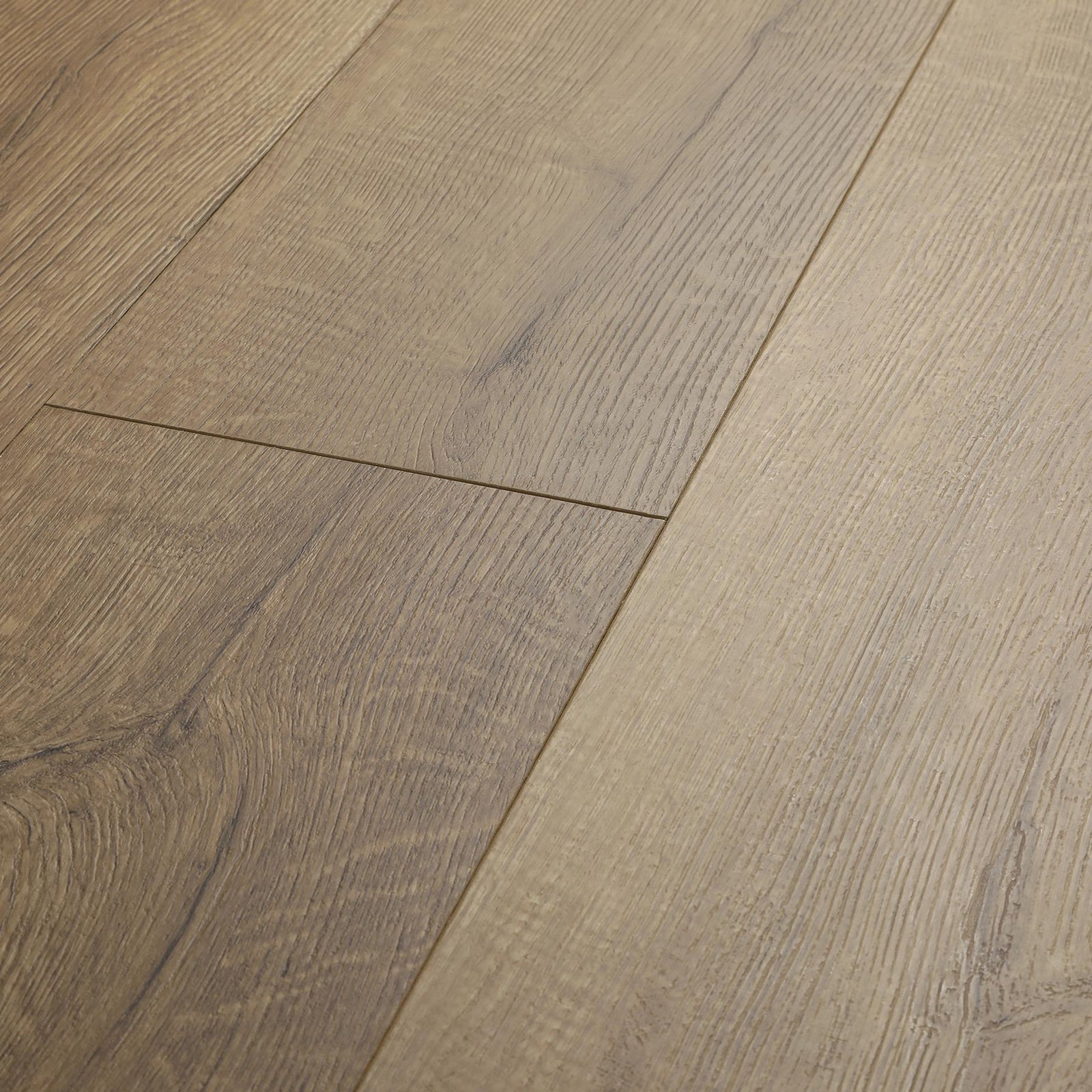 Harvest Oak 10mm Waterproof Laminate Flooring