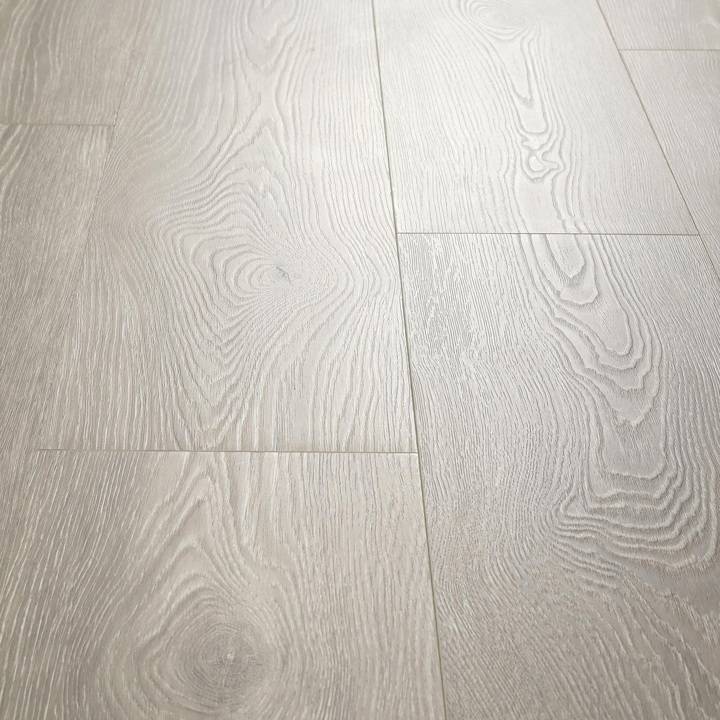 London Plane 10mm Waterproof Laminate Flooring