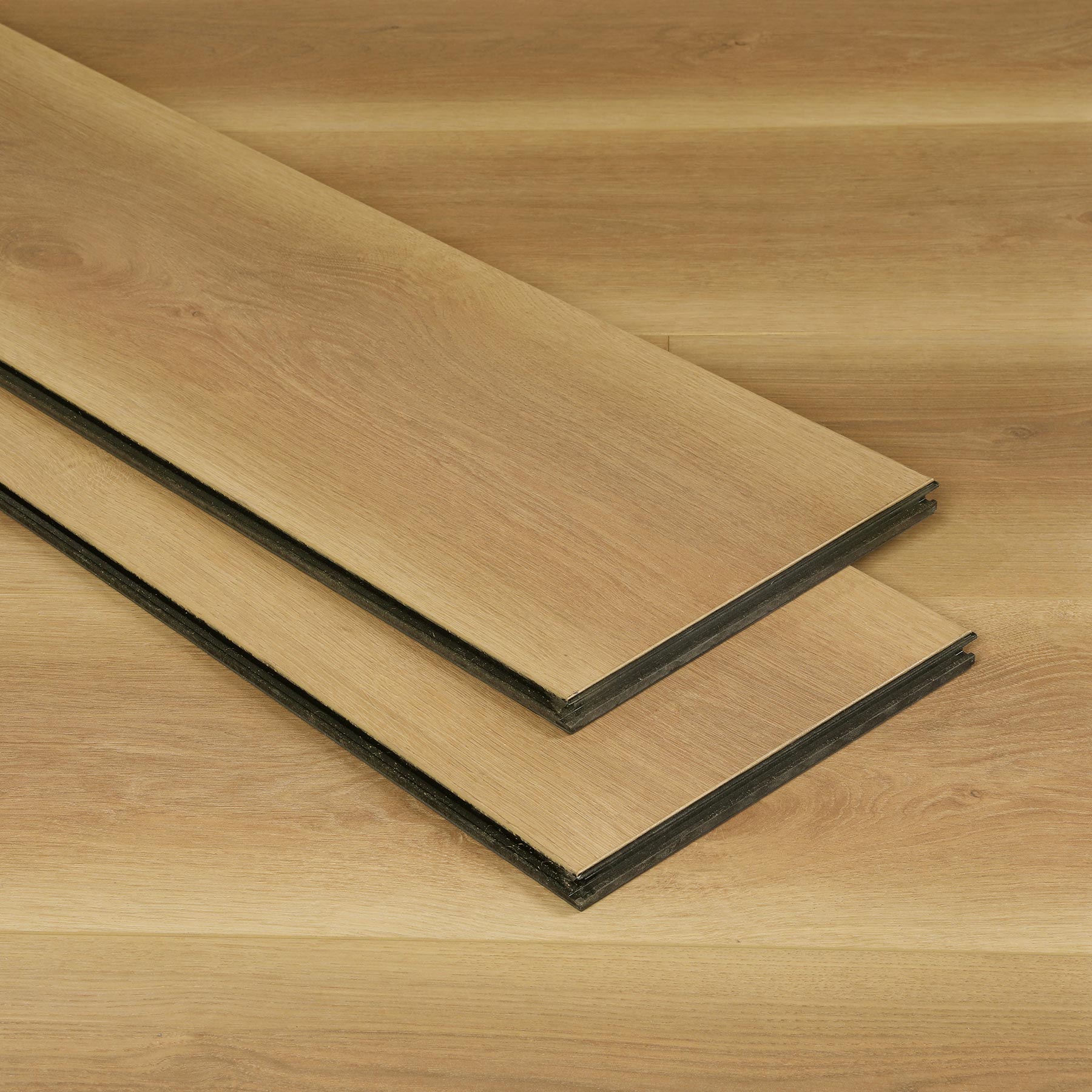 Smoked Chestnut 14mm 100% Waterproof Laminate Flooring